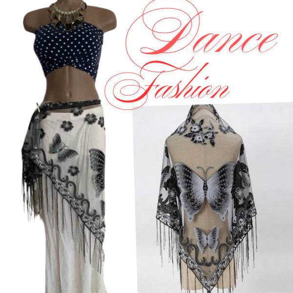 ベリーダンス、ラテンダンス、ジプシーダンス（フォークロア）など、幅広いダンスジャンルに対応したレディース用ヒップスカーフです。三角形のレースデザインに、蝶の模様とタッセルを組み合わせ、踊るたびに美しい動きと存在感を演出します。ブラックカラー...