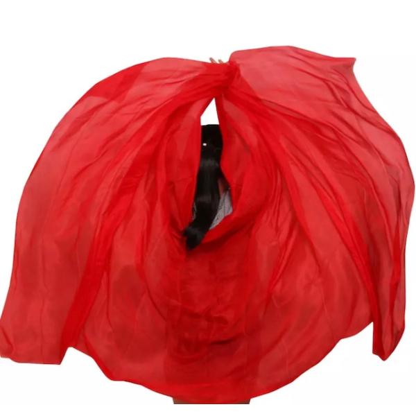 100％マルベリーシルクを使用したベリーダンス用シルクベールです。カラーレッド軽くて柔らかく、自然な透け感と美しい流動感があり、ステージやパフォーマンスで優雅に広がります。化学繊維やシフォン素材では再現できない、本物のシルクならではの質感で...