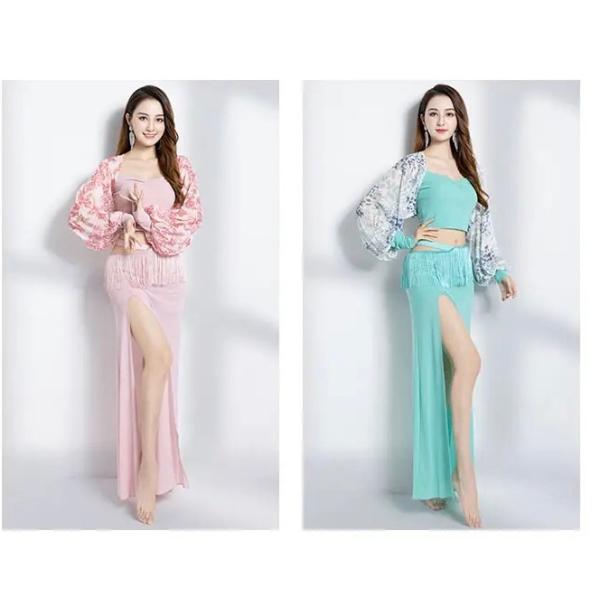 ベリーダンスの練習やステージ衣装ガーゼプリント長袖トップ + タッセルロングスカートスーツ3点セットオリエンタルダンスウェア衣装レッスンパホーマンスウェアベリーダンスプロフェッショナルコスチュームセットメッシュハーフスリーブトップ+スプリッ...