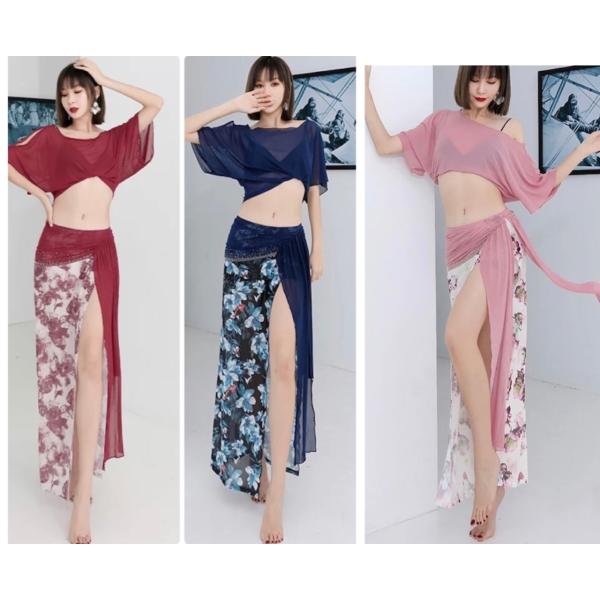 ベリーダンスのトレーニングとパフォーマンスのための服。 このダンスコスチュームは非常に良く、体の素材が快適で、非常に薄く、わずかに透明です。 スカートのベルトはとても美しい光沢のあるクリスタルで飾られています。 このダンスコスチュームは、ブ...