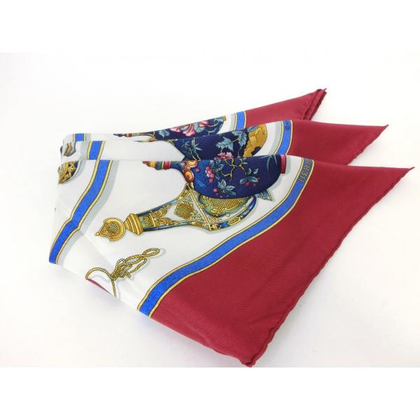 【商品番号】03BKH80-4156【商品名】エルメス　シルク　スカ―フ　香水瓶柄　カレ90　Qu　importe　le Flacom ボルドー系　HERMES　【ランク】中古品AB【商品詳細】  　サイズ　約90×90cm　カラー 　ボル...