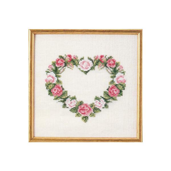 デンマークの刺繍メーカー「OOE」のクロスステッチ刺しゅうキットです。■ OOE社デンマーク製クロスステッチキット■ サイズ・・18×18cm（作品サイズは周囲の余白部分を含みます。）■ 生地・・ アイーダ(綿)：1cmあたり約6.6目(1...