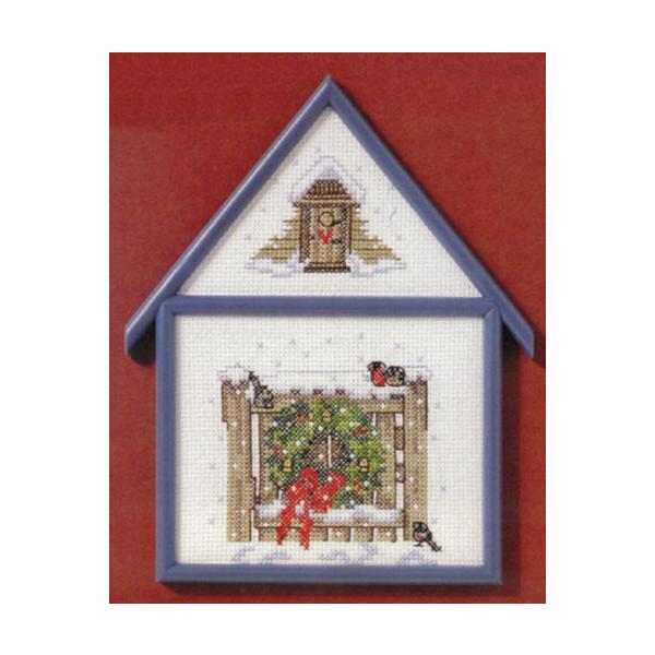 デンマークの刺繍メーカー「OOE」のクロスステッチ刺しゅうキットです。■ OOE社デンマーク製クロスステッチキット■ サイズ・・11×16cm（作品サイズは周囲の余白部分を含みます。）■ 生地・・ アイーダ(綿)：1cmあたり約6.6目(1...