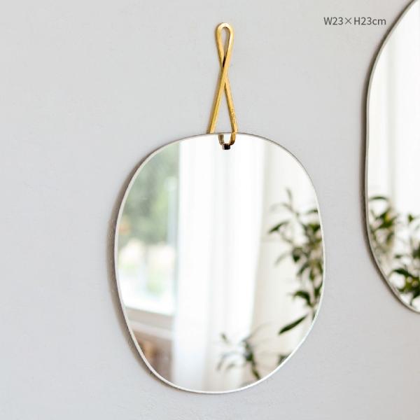 in bloom BRASS WALL MIRROR (S)インブルーム ブラスウォールミラー(S)ブラスの壁掛けフックがワンポイントになる上品なウォールミラー。ハンドメイドで切り出した有機的な曲線が遊び心を感じさせるデザインで、シンプルな...