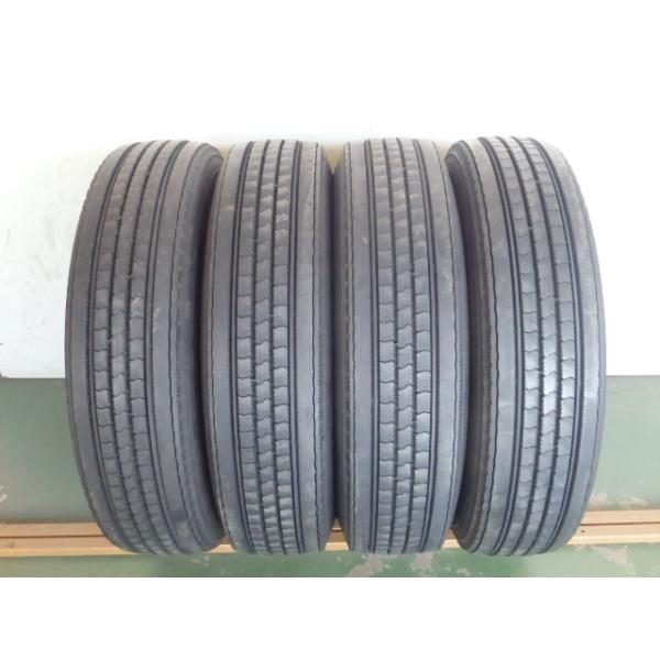 [商品情報][管理番号] L18541[メーカー] ブリヂストン(BRIDGESTONE)[品名] V-STEEL RIB R225[サイズ] 225/80R17.5 123/122L[製造年] 2015年製 (日本製)[残溝] センター付...