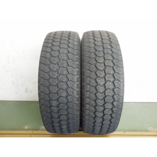 [商品情報][管理番号] L19011[メーカー] グッドイヤー(GOODYEAR)[品名] ULTRAGRIP FLEXSTEEL2[サイズ] 225/70R16 117/115L[製造年] 2021年製 (日本製)[残溝] センター付近...
