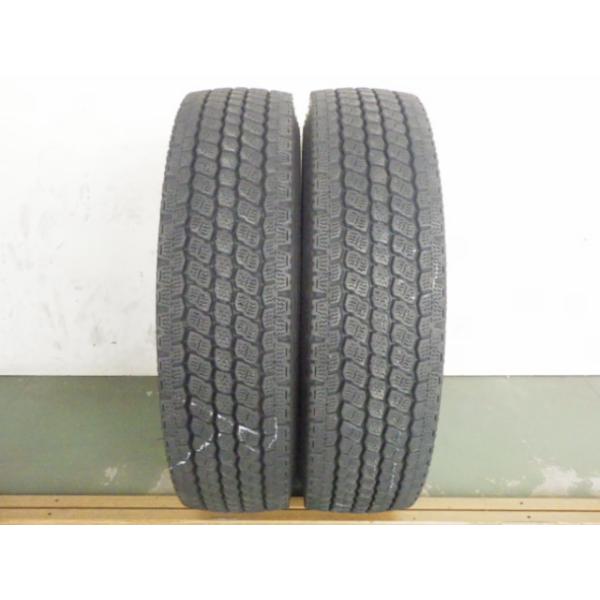 [商品情報][管理番号] L19365[メーカー] トーヨータイヤ(TOYO TIRE)[品名] NANOENERGY M966[サイズ] 225/80R17.5 123/122L[製造年] 2021年製 (日本製)[残溝] センター付近：...