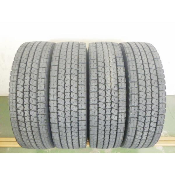 [商品情報][管理番号] L19596[メーカー] トーヨータイヤ(TOYO TIRE)[品名] M919 [サイズ] 215/70R17.5 123/121J[製造年] 2016年製 (日本製)[残溝] センター付近：約13.5-13.6...