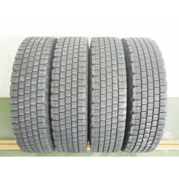 [商品情報][管理番号] L19792[メーカー] BRM[品名] W910[サイズ] 225/80R17.5 123/122L[製造年] 再生タイヤ[残溝] センター付近：約8.5-9.0mm[本数] 4本サイドウォール傷有りですが、ホイ...