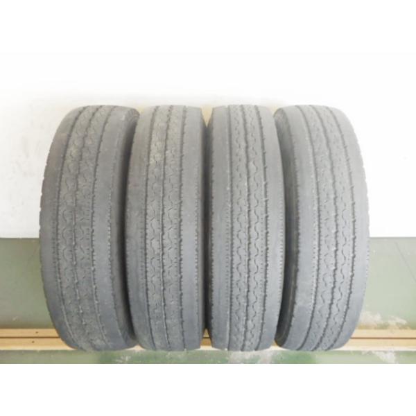 [商品情報][管理番号] L19838[メーカー] ブリヂストン(BRIDGESTONE)[品名] DURAVIS R205[サイズ] 205/85R16 117/115L[製造年] 2018年製 (日本製)[残溝] センター付近：約6.5...