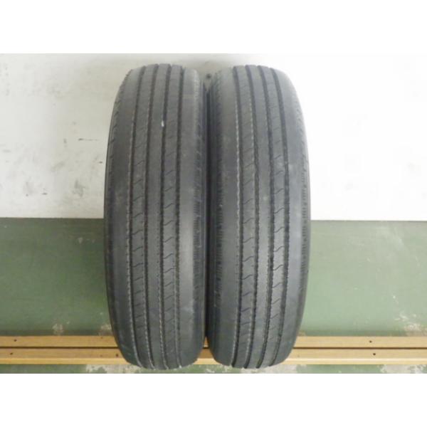 [商品情報][管理番号] L19998[メーカー] ヨコハマ(YOKOHAMA)[品名] SUPER STEEL RY108B[サイズ] 205/70R16 111/109L[製造年] 2018年製 (日本製)[残溝] センター付近：約8....