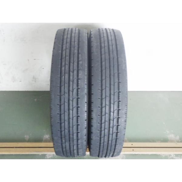 [商品情報][管理番号] L20083[メーカー] ダンロップ(DUNLOP)[品名] ENASAVE SPLT50M[サイズ] 185/85R16 111/109N[製造年] 2023年製 (日本製)[残溝] センター付近：約8.0-8....
