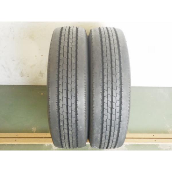 [商品情報][管理番号] L20093[メーカー] トーヨータイヤ(TOYO TIRE)[品名] DELVEX M134[サイズ] 205/75R16 113/111N[製造年] 2022年製 (日本製)[残溝] センター付近：約8.6-8...