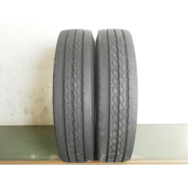 [商品情報][管理番号] L20151[メーカー] ブリヂストン(BRIDGESTONE)[品名] DURAVIS R205[サイズ] 205/85R16 117/115L[製造年] 2019.2020年製 (日本製)[残溝] センター付近...