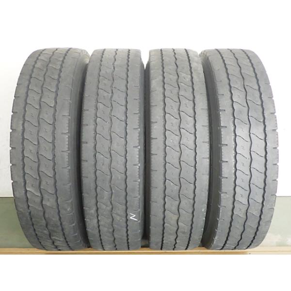 [商品情報][管理番号] L20205[メーカー] ダンロップ(DUNLOP)[品名] - SP430[サイズ] 225/90R17.5 127/125L[製造年] 2023年製 (日本製)[残溝] センター付近：約5.7-6.2mm[本数...