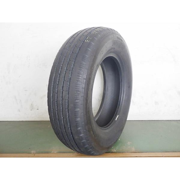 [商品情報][管理番号] L20238[メーカー] ブリヂストン(BRIDGESTONE)[品名] V-STEEL RIB R202[サイズ] 225/70R16 117/115L[製造年] 2023年製 (日本製)[残溝] イボ付ひと転が...
