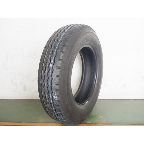 [商品情報][管理番号] L20239[メーカー] ブリヂストン(BRIDGESTONE)[品名] V-STEEL RIB LUG G590[サイズ] 205/75R16 113/111L[製造年] 2018年製 (日本製)[残溝] イボ付...