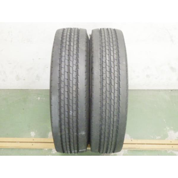 [商品情報][管理番号] L20450[メーカー] トーヨータイヤ(TOYO TIRE)[品名] DELVEX M134[サイズ] 205/85R16 117/115N[製造年] 2023.2024年製 (日本製)[残溝] センター付近：約...