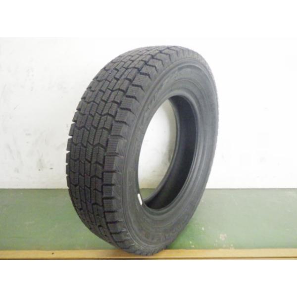 [商品情報][管理番号] P3702[メーカー] グッドイヤー(GOODYEAR)[品名] ICE NAVI ZEA[サイズ] 185/70R14 88Q[製造年] 2009年製 (日本製)[残溝] イボ付ひと転がし (9.9分山程度)[本...