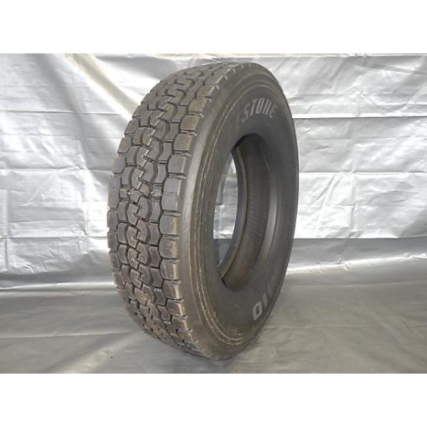 [商品情報][管理番号] UT3128[メーカー] KRC[品名] 再生[サイズ] 275/80R22.5 151/148J[製造年] 再生タイヤ[残溝] ひと転がし (9.9分山程度)[本数] 1本中古再生オールシーズンタイヤ1本のみ！※...