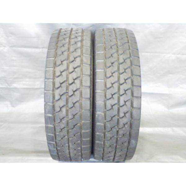 [商品情報][管理番号] UT3331[メーカー] ヨコハマ(YOKOHAMA)[品名] ZEN 701ZE[サイズ] 265/70R19.5 140/138J[製造年] 2017年製 (日本製)[残溝] うすイボ付ひと転がし (9.9分山...