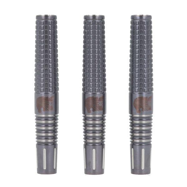 新品定価：14055円(税込)■商品仕様スペックデータ材質：90%タングステン単体重量：17.0g バレル全長：45.0mm最大径：7.0mmタイプ：2BA■商品状態・付属品商品状態：【4】付属品：あり(フライト×3・シャフト×3・チップ×...