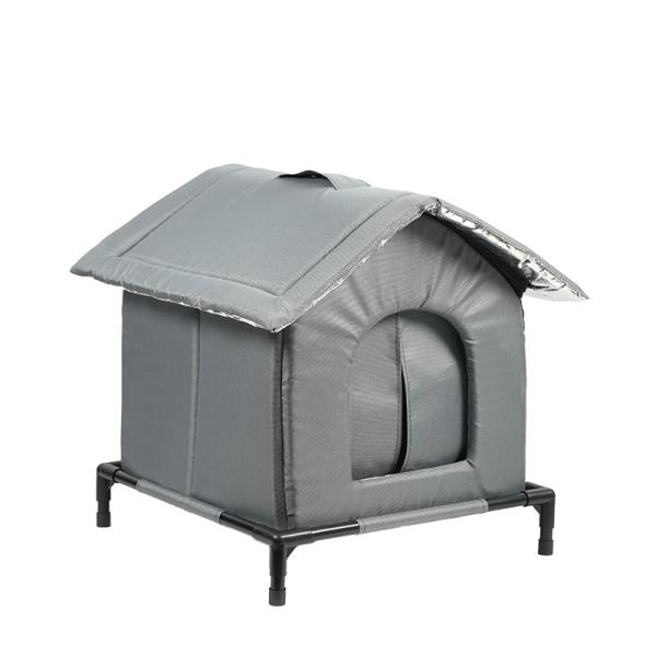 屋外用の防風・防水・防湿機能付きキャットハウス（猫小屋）です。