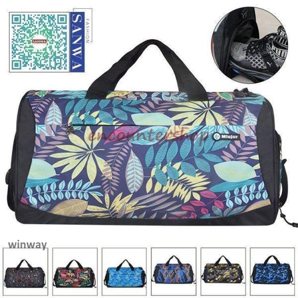 ■品名スポーツ    　■素材（外側）:ポリエステル  ■素材（内側）:ポリエステル 　■サイズ(約):横48cm、縦26cm、マチ24cm■開閉式：式■ト：付属します■重さ(約）:0.6kg【乾湿分離】収納スペースは乾湿分離になっています...