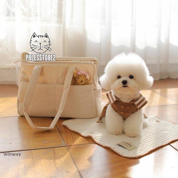 散歩やお出掛け、家事で忙しい時等に、手軽で便利なスリングバッグが登場！シンプルなデザインで洋服や季節を問わずご使用できます。子犬やお散歩が苦手なわんちゃんもコレがあれば安心してお出かけができます。キャリーバックが苦手なわんちゃんも抱っこバッ...