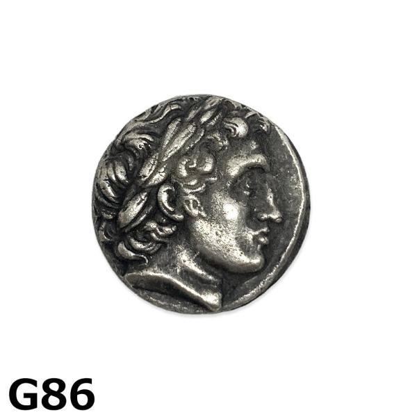 古代ギリシャコインのレプリカです。燻しや曇り方や傷がリアルです。最大直径18.0ｍｍ　厚み3.6ｍｍ真鍮製に銀メッキで重量は5.0ｇ前後です。画像は見本となります。