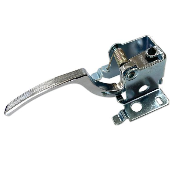 おおよそ１９７７〜９２あたりのGM系フルサイズのインナードアハンドル新品です。主な適合1985-87 Buick Electra　1985-90 Buick LeSabre　1982-92 Cadillac Deville　77からも可能の...