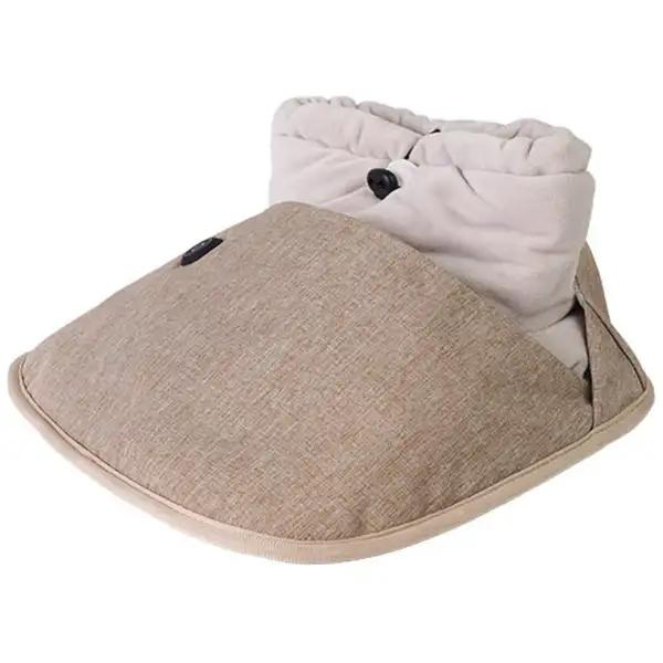 足底のシートヒーターが足先から足首まで温めてくれるフットウォーマーです。巾着のようなフリース生地が熱を逃がさず、足首まですっぽりと包んでくれてぽかぽか温かくなります。USB式でモバイルバッテリーに繋いで使うので、どこでも使えます。デスクワー...