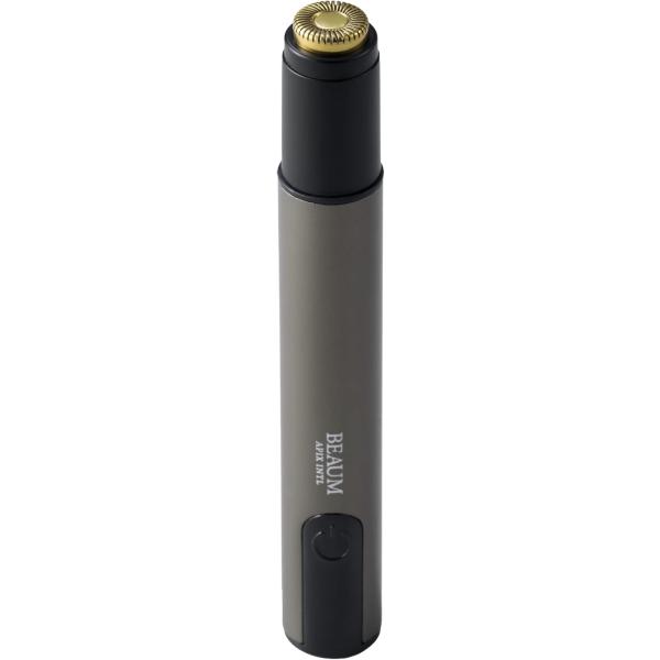 【気になる部分をピンポイントで整えるペン型シェーバー】コンパクトなペン型デザインで、口元・あご・もみあげなど細かい部分のケアに最適。狙った箇所をサッと整えられます。【回転刃＆チタンコートでやさしい剃り心地】肌にやさしくフィットする回転刃を採...