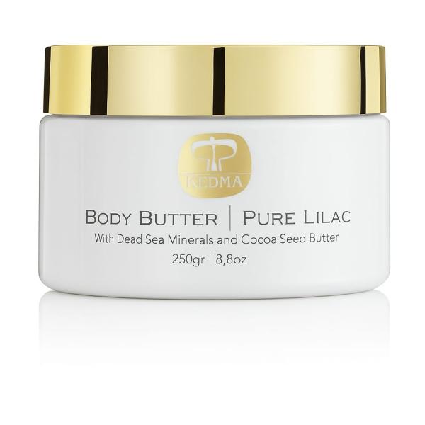 内容量 250g   優しいライラックの香り死海の天然ミネラル、シアバター、ココアバター配合、ボディのための保湿クリームお風呂上がりや乾燥が気になるときに少量を手に取り、優しくマッサージしてください。すぐ肌に入るのでべとつかず、しっとりが続...