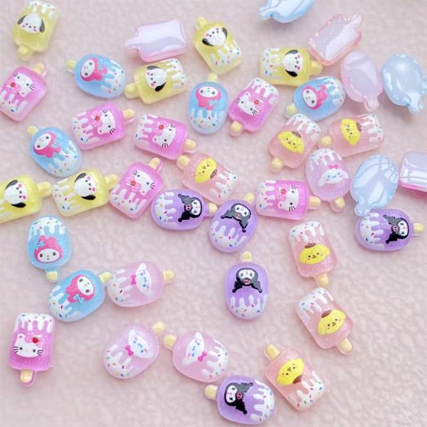 動物がプリントされたネイルサイズかわいいパーツです！こちらはアイスバー。表にかわいく印刷されています♪とっても小さめでネイルサイズ。もちろんネイル以外にもお使いいただけます♪裏側は空白になっているので、基本的には貼り付けて使うパーツとなりま...