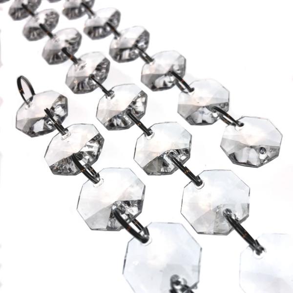 ※価格は1m×1本の金額になります。クリスタルカーテン用強化型クリスタルチェーン（複数連結可）オクタゴンC19クリア×1m強化リング連結■素材：アクリル■カラー：クリア■使用パーツ：オクタゴン19mm×13mmWリング繋ぎ■接続長(重さ)：...