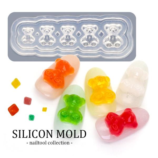 【特徴】持ってるジェルで簡単にネイルパーツが作れるシリコンモールド♪型にジェルを流して硬化するだけで好きなパーツがたくさん作れます！大きめなパーツが作れる型もあるのでレジンなどのハンドメイド作品にも応用できます ◎【入数】1個【ネコポス】可...