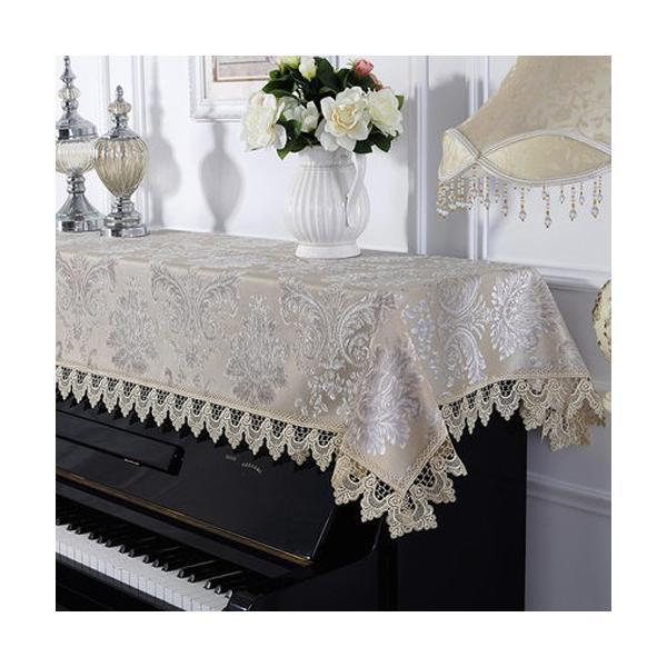 【商品説明】上品なシャンパンカラーのお色味で上品なピアノカバーです。高級感溢れるヨーロピアンスタイルでお部屋を優雅に華やかに演出してくれます。大切なピアノをほこりから守ります。クラシカルな趣きのファブリックとなっております。お部屋のイメージ...