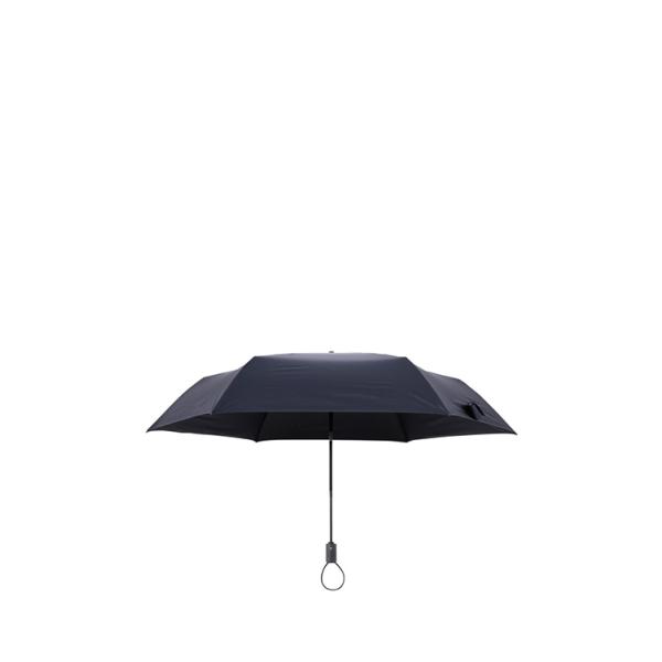 ＜商品説明＞晴雨兼用可能な折り畳み傘。大きめなサイズながら軽量で、自動開閉仕様となっています。・軽くて丈夫な コーデュラ(R)ファブリックを使用・遮光率99.99％以上の日本製遮光生地・撥水加工済みの晴雨兼用傘・UVカット率99.9％以上 ...