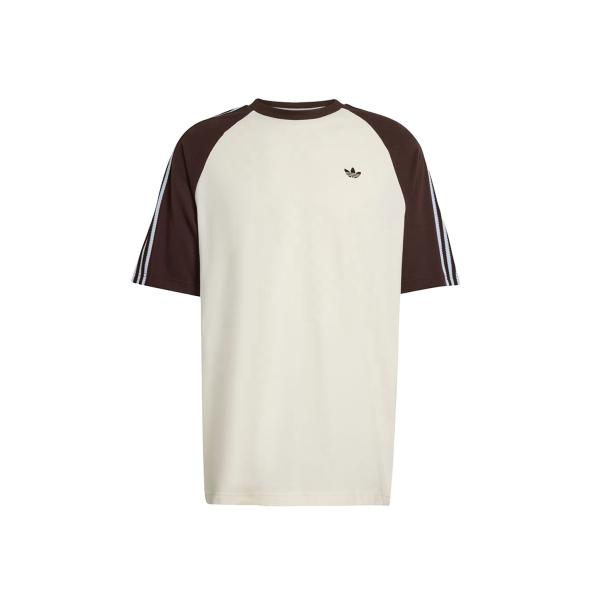 ＜商品説明＞adidasの代名詞である、スリーストライプを施したリンガーTシャツ。ワンポイントで落とし込まれたトレフォイルロゴもポイントです。ややワイドシルエットに仕上げられています。当店は正規取扱店です。ご安心ください。