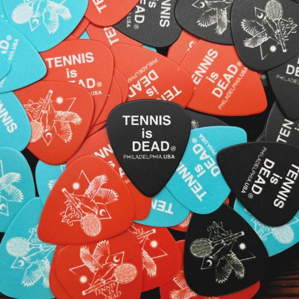 【FIELDSTYLE 出展ブランド】<br><br>"TENNIS is DEAD USA" Guitar Pick<br>Multi Color 6pcs set (LT.BLUE, BROOD OR...