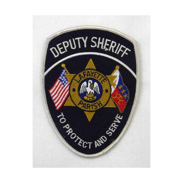 DEPUTY SHERIFF TO PROTECT AND SERVEのワッペン（Smallサイズ）アイロン装着可能です。大きさは約横9.6cm・約13cmとスモールサイズです。洋服の胸・袖・カバンなどにつけてアクセントにどうぞ。ワッペンS...