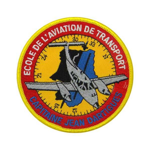 CAPITAINE JEAN DARTIGUESのワッペン(Smallサイズ)アイロン装着可能です。大きさは約横9.5cm・縦9.5cmとスモールサイズです。洋服の胸・袖・カバンなどにつけてアクセントにどうぞ。ワッペンSmallサイズのみ、...