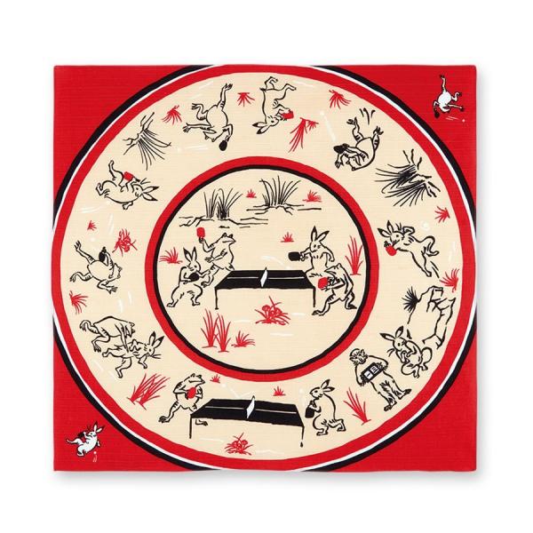 鳥獣戯画　卓球小風呂敷ふろしき 綿100％タペストリーとしてだけでなく、スカーフやミニバッグとしてお弁当箱包みとしてさまざまなシーンで使い分けのできるふろしきとして幅広くお使いいただけます。素材：綿100%（シャンタン生地使用）日本製サイズ...