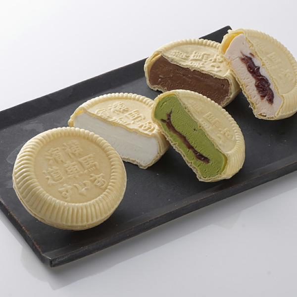 日本のアイスクリーム発祥は明治２年の横濱馬車道通り。サクサクもなかに素朴で懐かしい風味のアイスが多くの人に親しまれています。商品内容横濱馬車道あいすもなか65ml（ミルク×5個、抹茶・小豆・チョコレート×各4個）商品サイズ(mm)：約200...