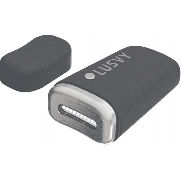 ●毎分１３，５００回のマイクロ磁気振動で、美容成分をお肌の内部まで浸透させます●４７℃の温熱効果で目元の疲れを温めて血行をケアし、緊張を緩めて疲労感を軽減します。●６３０ｍｍの波長の赤色ＬＥＤが、コラーゲンを活性化して年齢肌やたるみにアプロ...