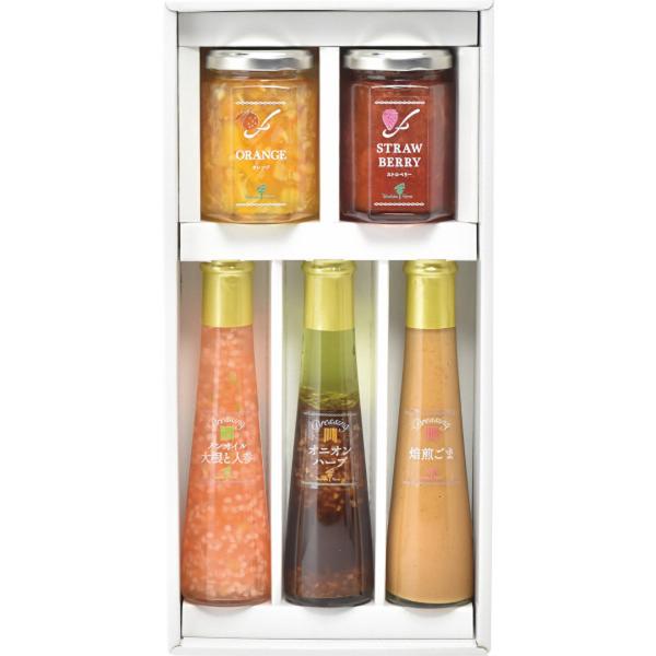 果実本来の果肉感、味、香りを生かしたジャムと素材の持ち味を大切に仕上げたドレッシングの詰合せです。商品内容●ジャム（オレンジマーマレード・ストロベリー）各１４５ｇ×１、ドレッシング（ノンオイル大根と人参・オニオンハーブ・焙煎ごま）各１２２ｍ...