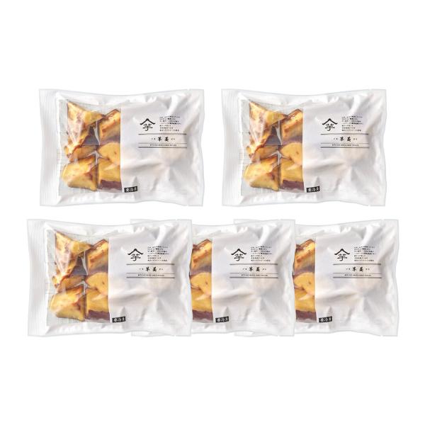 さつまいもの人気品種であるシルクスイートを使用し、2週間キュアリングさせ（寝かせ）焼き芋にして冷凍しました。自然解凍でそのままお召し上がりいただけます。お好みで半解凍の状態や、少し電子レンジなどで温めるのもおすすめです。商品内容150g×5...