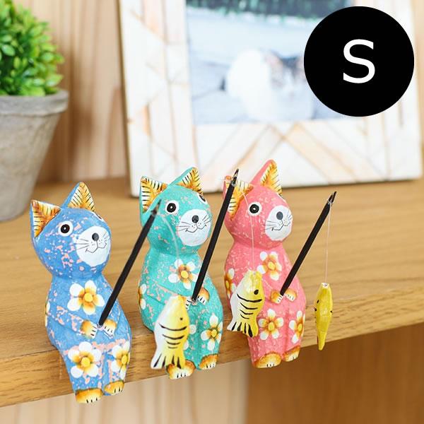 ツリネコパステル 【Sサイズ】今日のごはんはお魚だ！置くだけでほっこり♪愛くるしさ満点の釣りネコたち！デスクやパソコン、シェルフや窓際など高さ8cmと小さいサイズので、色々な所にちょこんと座らせてあげてください。■サイズ：約3×3×高さ8c...