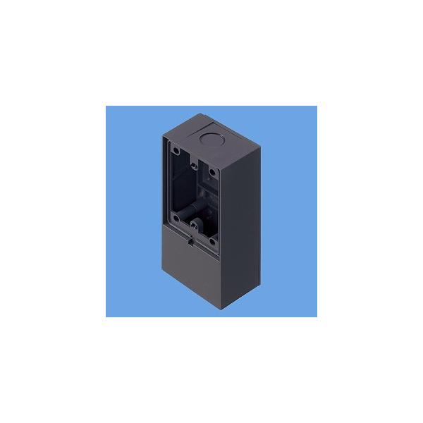 【仕様】●メーカー:パナソニック　●型番:WK9801　●商品名:EV・PHEV充電屋外コンセント用露出ボックス　●取付タイプ:1コ用　●上面・下面ノックアウト(mm):φ27.1　●背面ノックアウト(mm):φ34.0　●設置場所:屋外・...